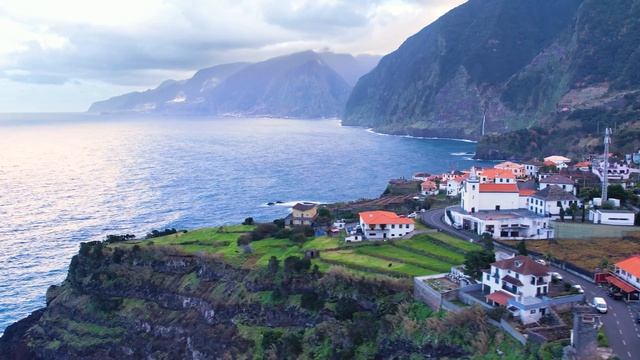 Самые красивые и необычные места Земли где живут люди.