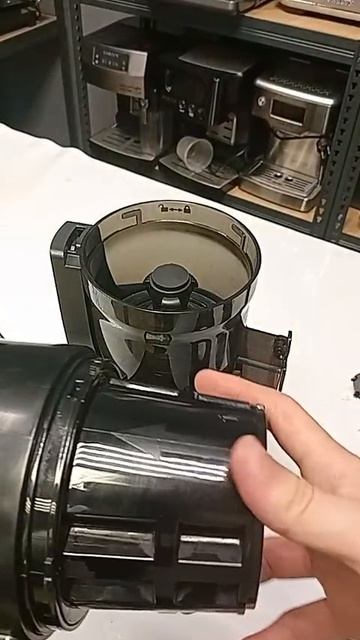 J-400 - Сборка