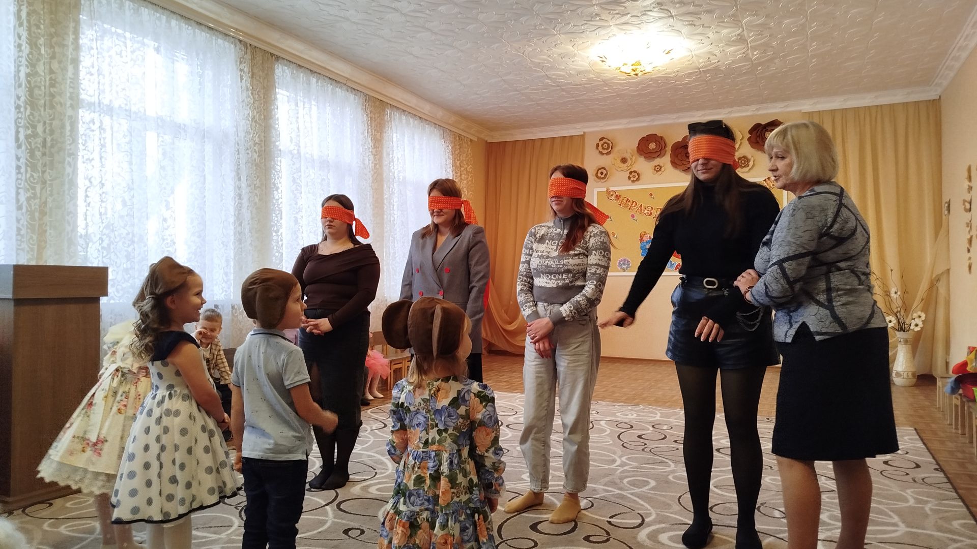 УЗНАЙ СВОЕГО РЕБЕНКА. Игра для мам.