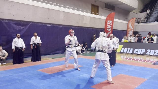 Кубок Анта 2026 15.03.26 Петр Рыбас (красный шлем) полуфинал