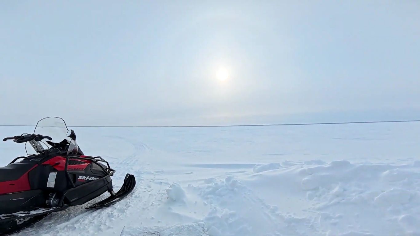 Рыбалка у чëрной дыры. Ловля налима. Пятьдесят пятая серия.