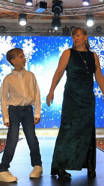 Подиум с мамой