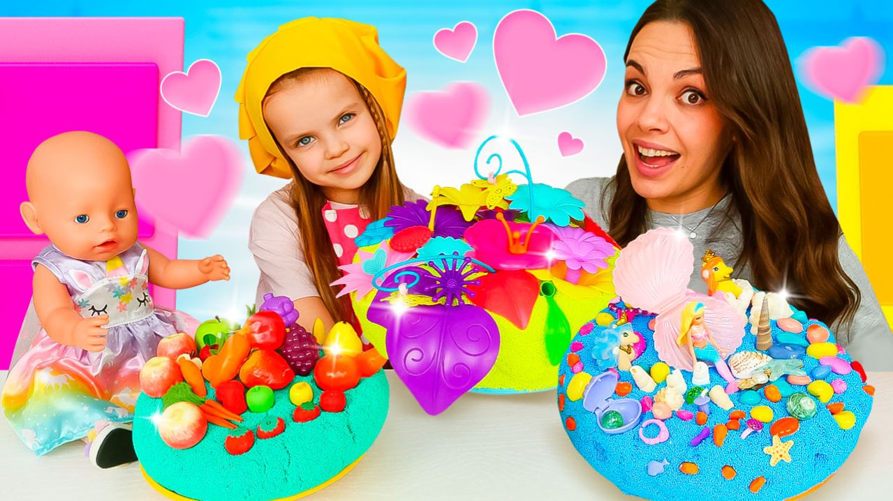 Майя и кукла Лина 🍰 Играем в кондитеров и готовим торт для кукол