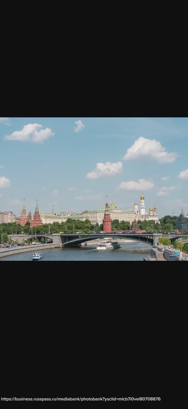 13. Кремль и Никольская башня