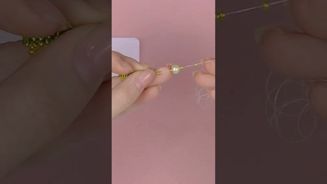 Стильный браслет из бисера 🔥