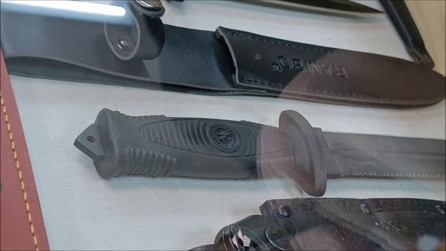 Холодная сталь: от вежливого ножа до подарков известных людей»