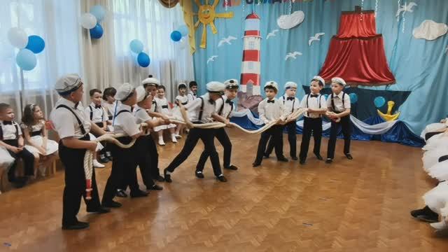 Танец моряков на выпускном "Бескозырка белая"