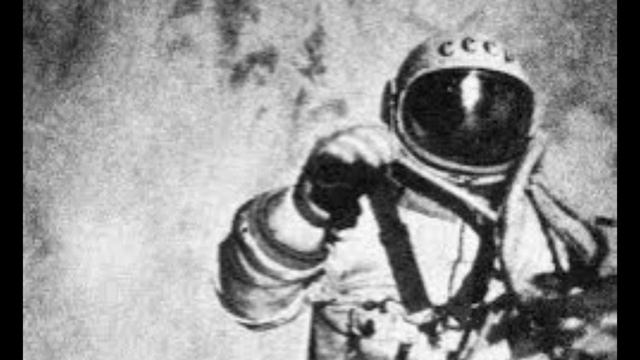 61 год назад - Первый в истории выход человека в открытый космос