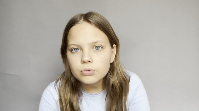 Леа Поляхова