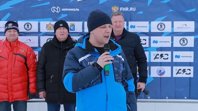 Хоккей "Студеный Лед"