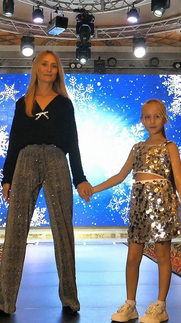 Подиум с мамой