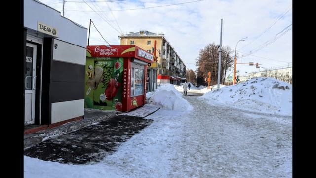 Оёёёё)на пр. Ленина сугробики. Кемерово