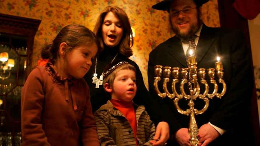Еврейский праздник Ханука в ресторане (артисты из разных городов)