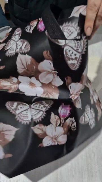 сти310.2. Сумки - шоперы новые