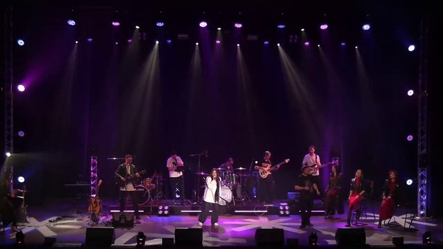 Солистка филармонии Татевик Хачатрян и группа Джем - Пошуршали листьями