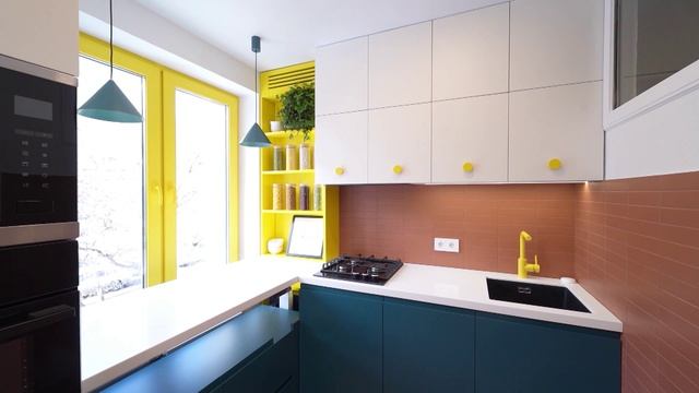 StyledArt в "Квартирном вопросе": диалог ведущих у окна