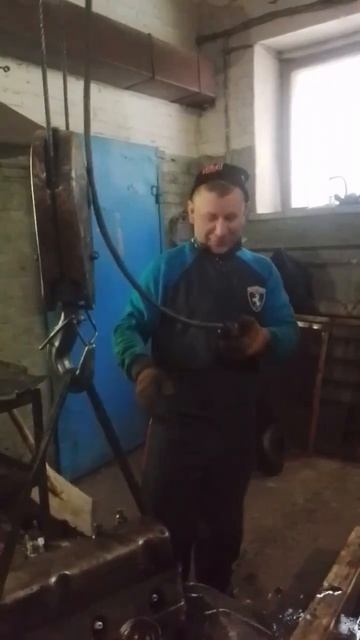 вот так каждый день ) что то да ломается .