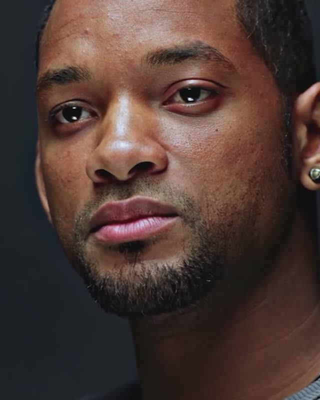 Я, Робот - Ты всего лишь машина / Робот на допросе поставил в тупик человека