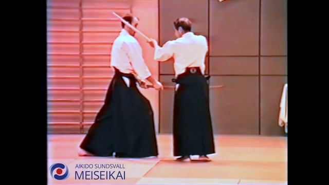 18.Aikido Jo Tai Ken Shomen Uchi Kotegaeshi Outer Version Nishio Sensei Uppsala 1993