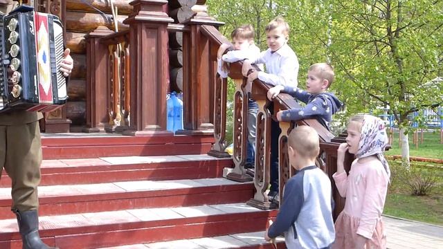 Катюша. Исполняет Евгений Алтудин, аккордеон