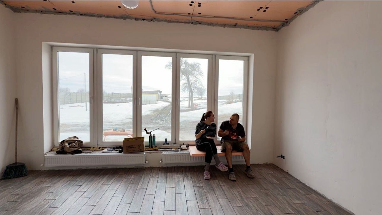 Нашла бесплатного работника. Наводим порядок. Строим дом в деревне. Делаем ремонт своими руками.