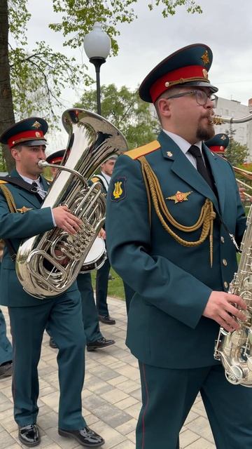 Все выше  - проходка / Заказать военный оркестр на мероприятие