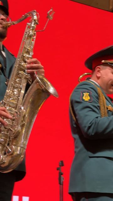 Все выше / Заказать военный оркестр на мероприятие