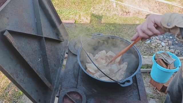 ШАШЛЫКИ -отдыхали ! Готовим вкуснейший плов на природе.