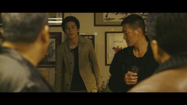 Инцидент в Синдзюку: Банда Стальной Башки празднует