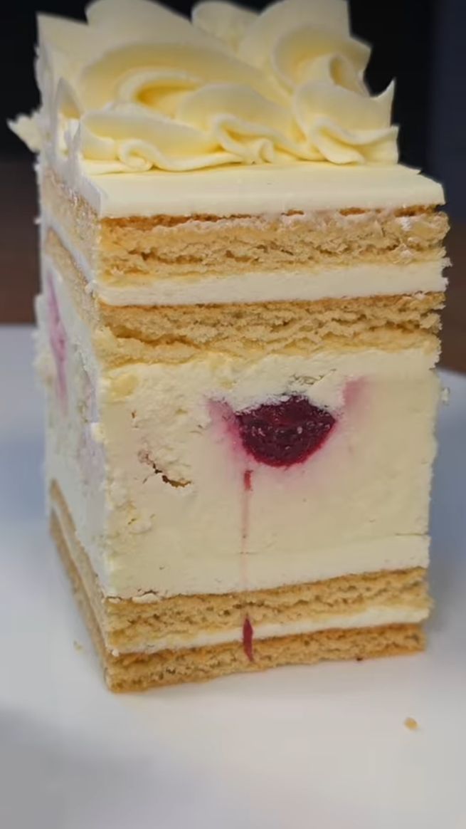 Торт Лакомка (размер формы 28×18)