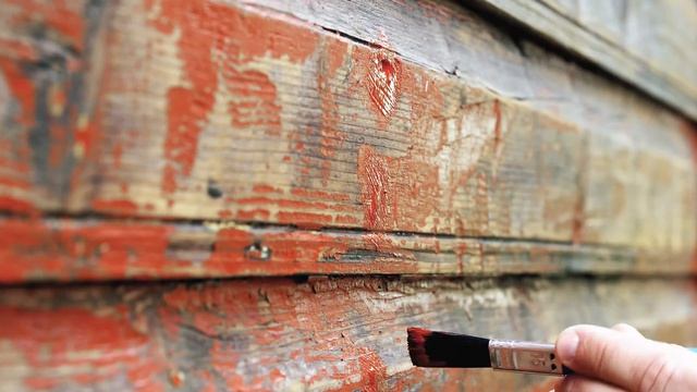 Окраска ранее окрашенного деревянного дома