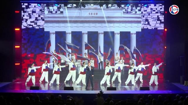 В Севастополе состоялся концерт «Символ русской весны — Севастополь!»
