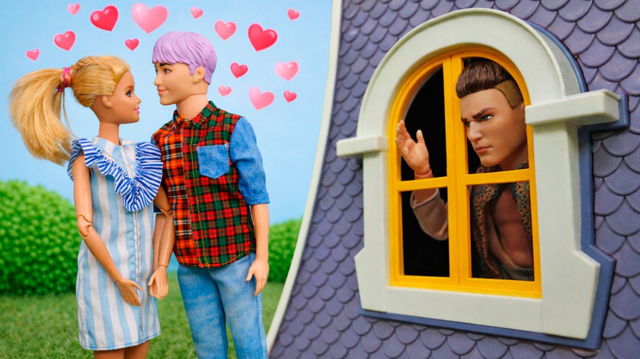 Блог Барби: ТАЙНЫЙ букет и ревность Кена!💐😡 Ссора в кинотеатре и неожиданное примирение!💔❤️