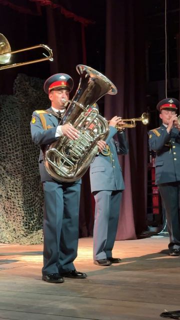 Любите девушки / Заказать военный оркестр на мероприятие