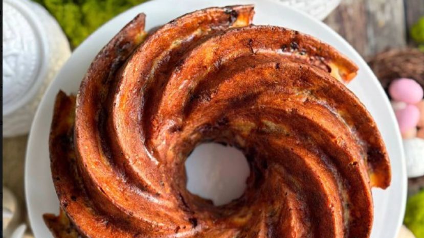 ЯБЛОЧНЫЙ КЕКС ИЗ ОСТАТКОВ КУЛИЧА.