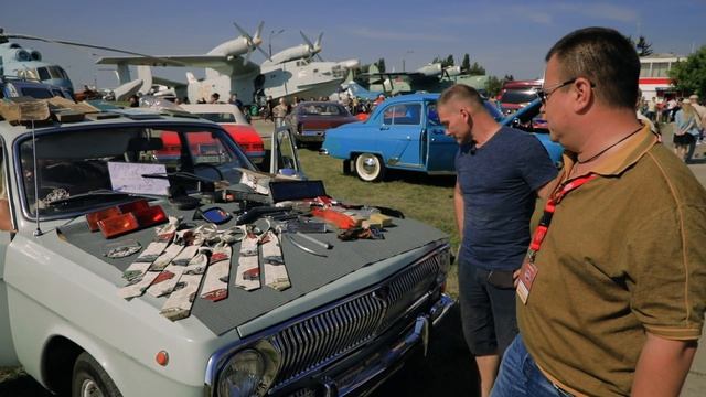 Всем плевать на карантин. Ретро слёт в Киеве.