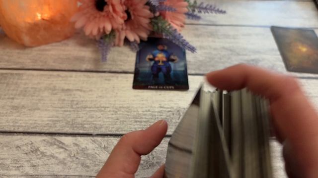 Что в его жизни сейчас происходит 🔆🔮🍓Расклад по вариантам