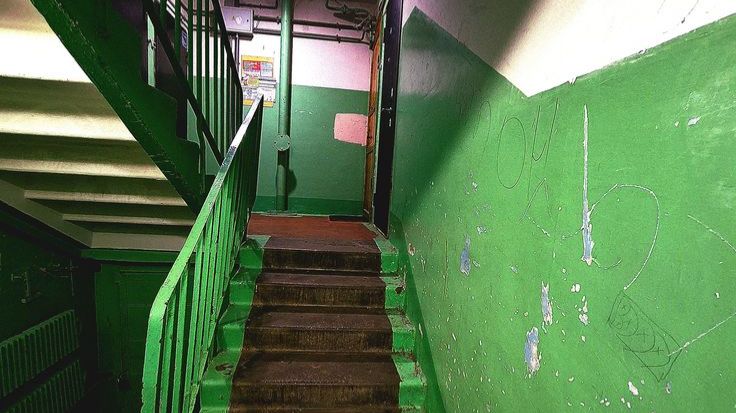 Slum Alley. Got it, and Work. (Starting on Android!)