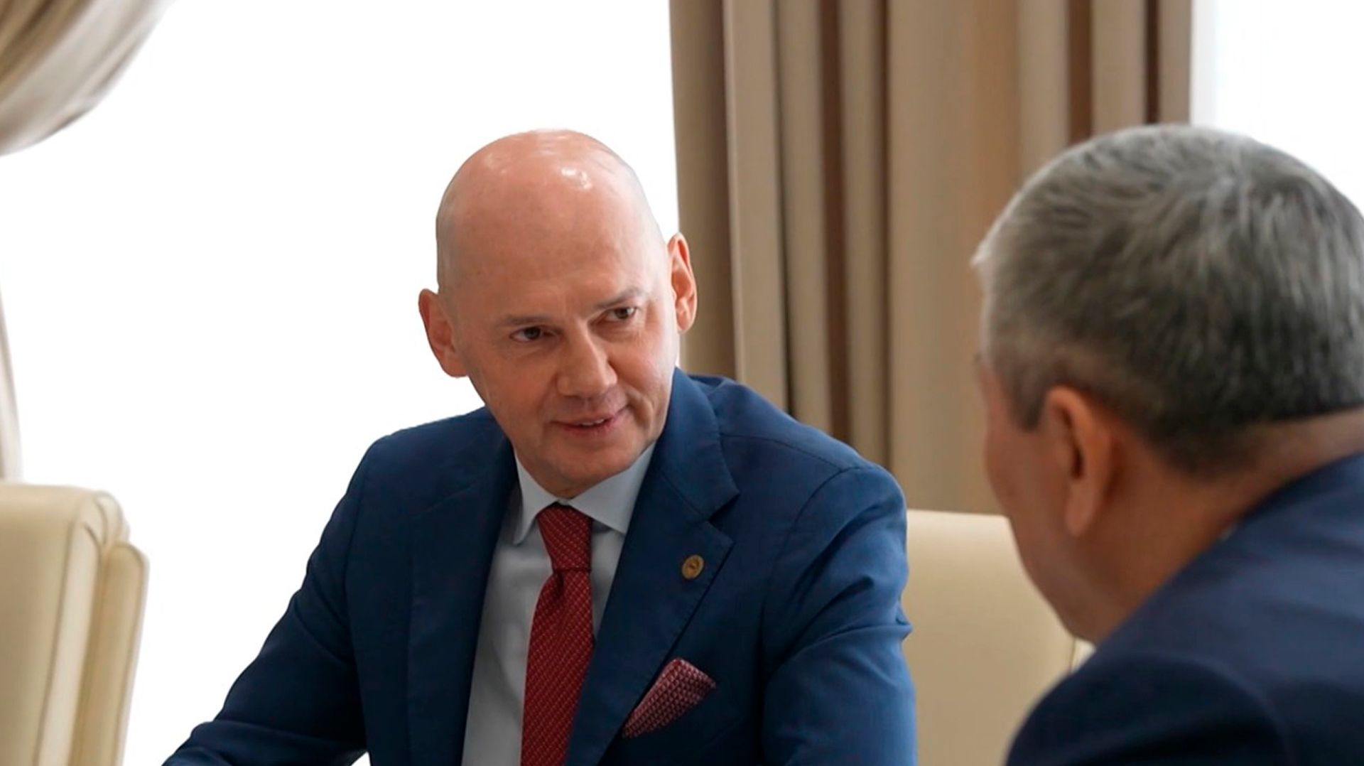 Адылбек Касымалиев и Радик Батыршин обсудили работу МТРК «Мир» в Кыргызстане и саммит ШОС