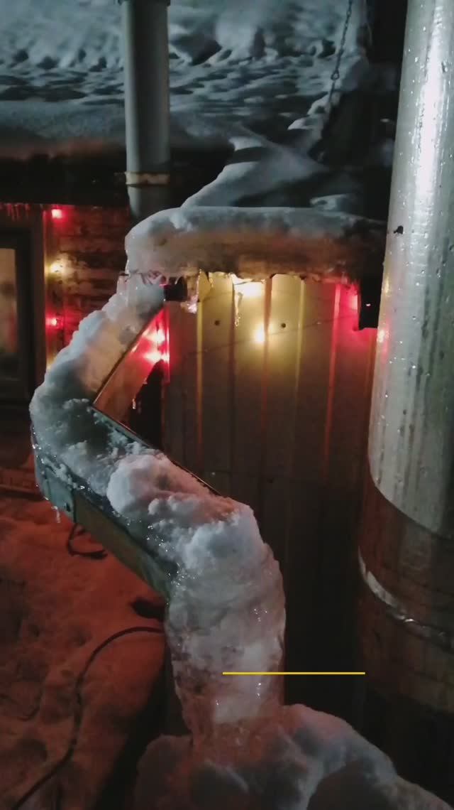 Уличная гирлянда. Крепление.