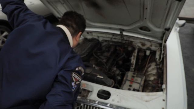 Редкие автомобили на ретро пробеге 2020