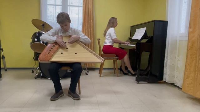 Романцов Алексей, Евлампиева Юлия Владимировна. «Песня и кадриль» обр. карель. мелодий Е. Магницкой