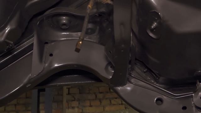 Мастера с кривыми руками. Гниль и проблемы с Москвич 408 Турист