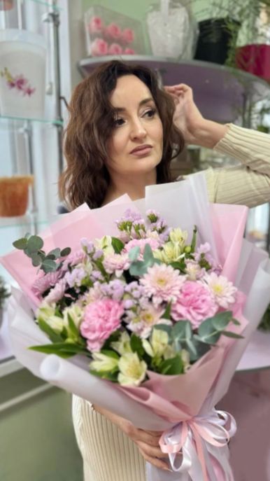 Цветочный магазин "Жасмин" - это нежность, любовь и красота в каждом букете.