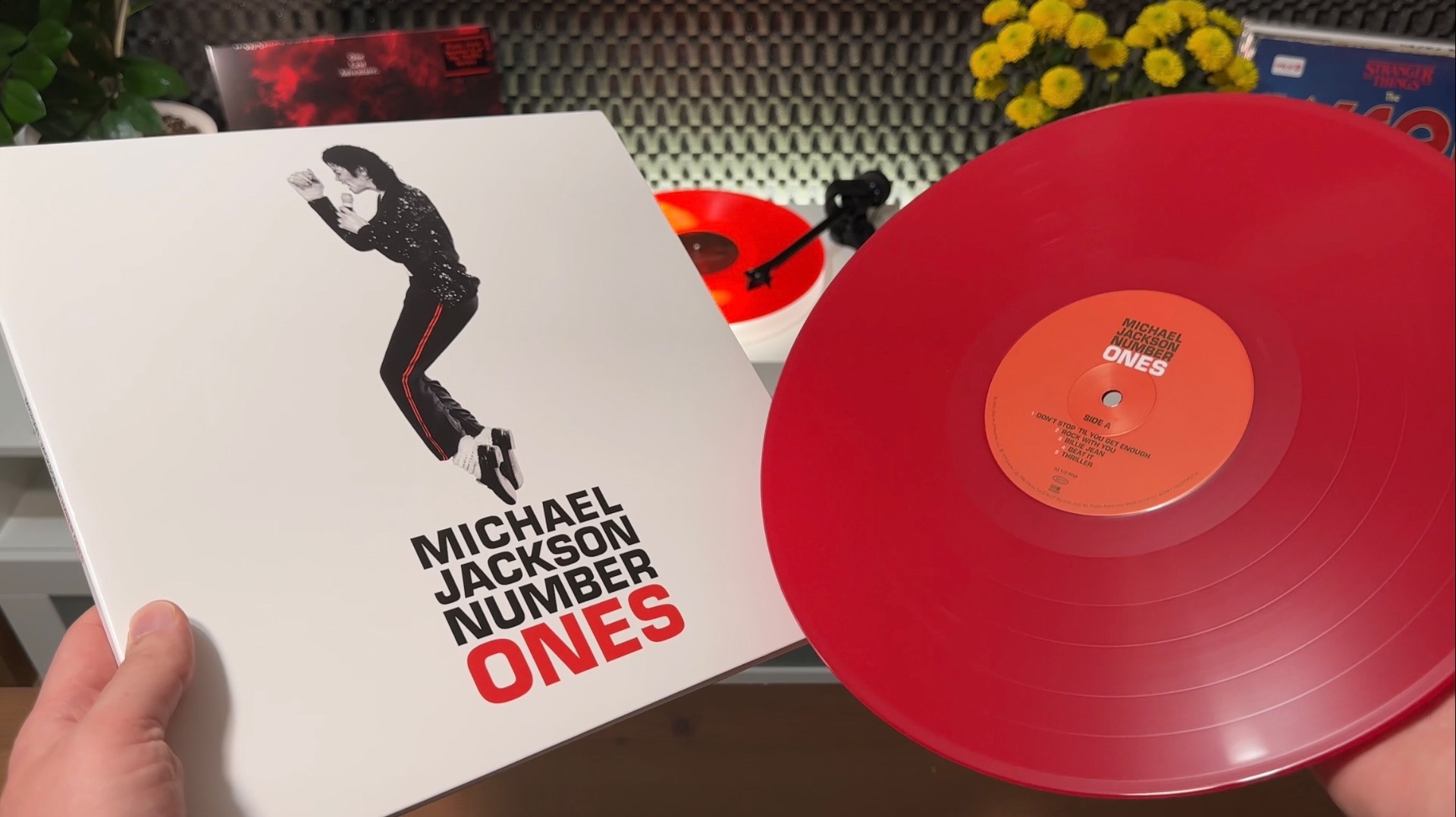 Michael Jackson - Number Ones / C.C.Catch - Golden Disco Hits - Обзор виниловой пластинки