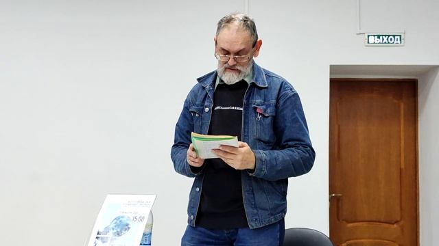 5) Творческий вечер Алексея Морозова "Я отголосок эха что бродит по Руси" ("Город зажигает огни").