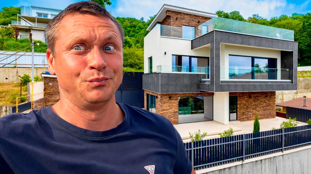 Современный минимализм в элитном районе: идеальный дом для жизни и отдыха