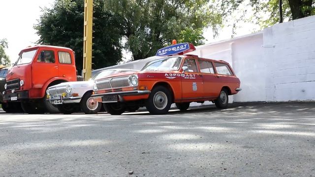 Волга ГАЗ 2402 Аэрофлот Эскорт теперь наша.