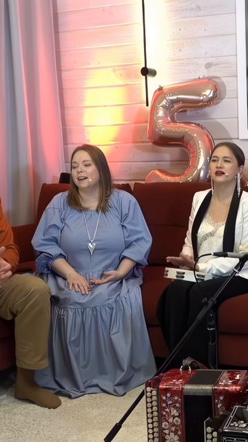 Цыганочка весела! 💃🎶 Ай, вы цыгане #shorts #народнаяпесня #казачийфольклор