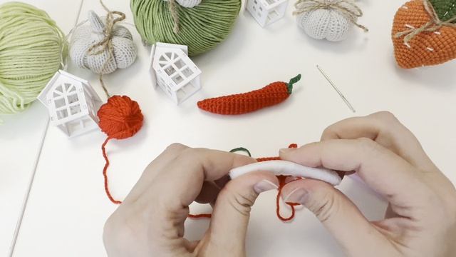 Хрустящий перчик крючком за 20 минут | Игрушка-антистресс для тревожных рук